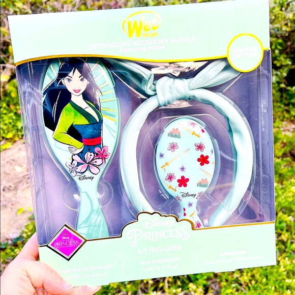 Accessories | The Wet Brush Disney Princess Mulan Limited Edition ...